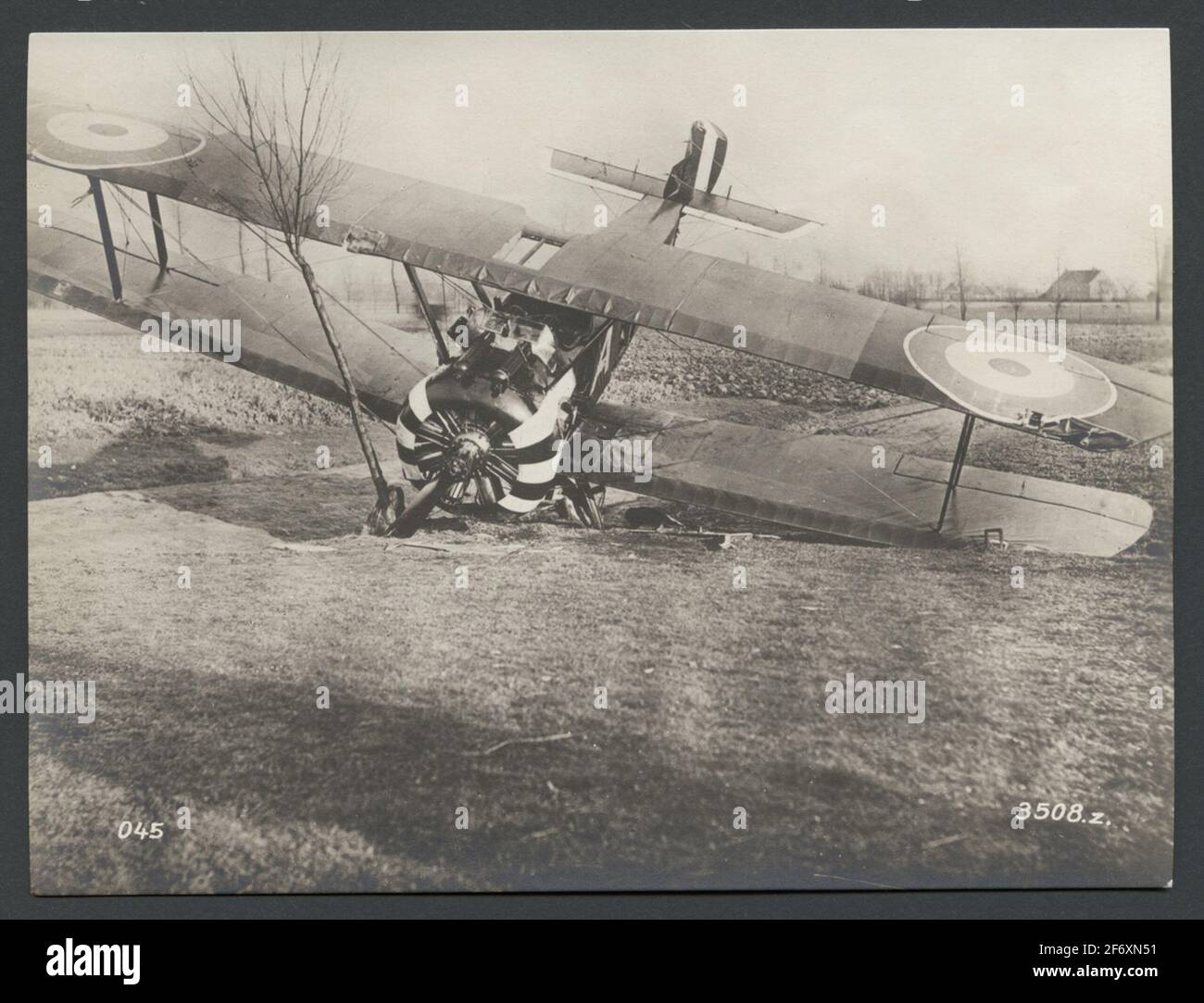 World war one aircraft crash hi-res stock photography and images - Alamy