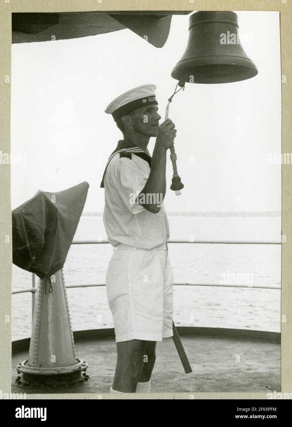 The picture represents a crewman on board the mincoat river fiddle that ...