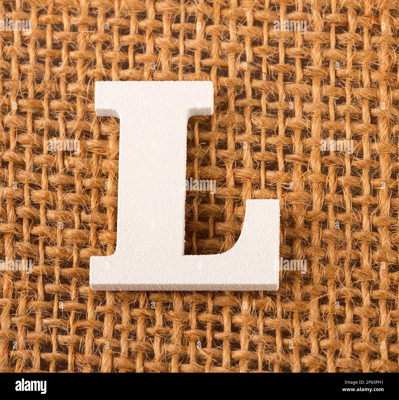 L, Letter of the alphabet - Burlap Background Texture Stock Photo - Alamy