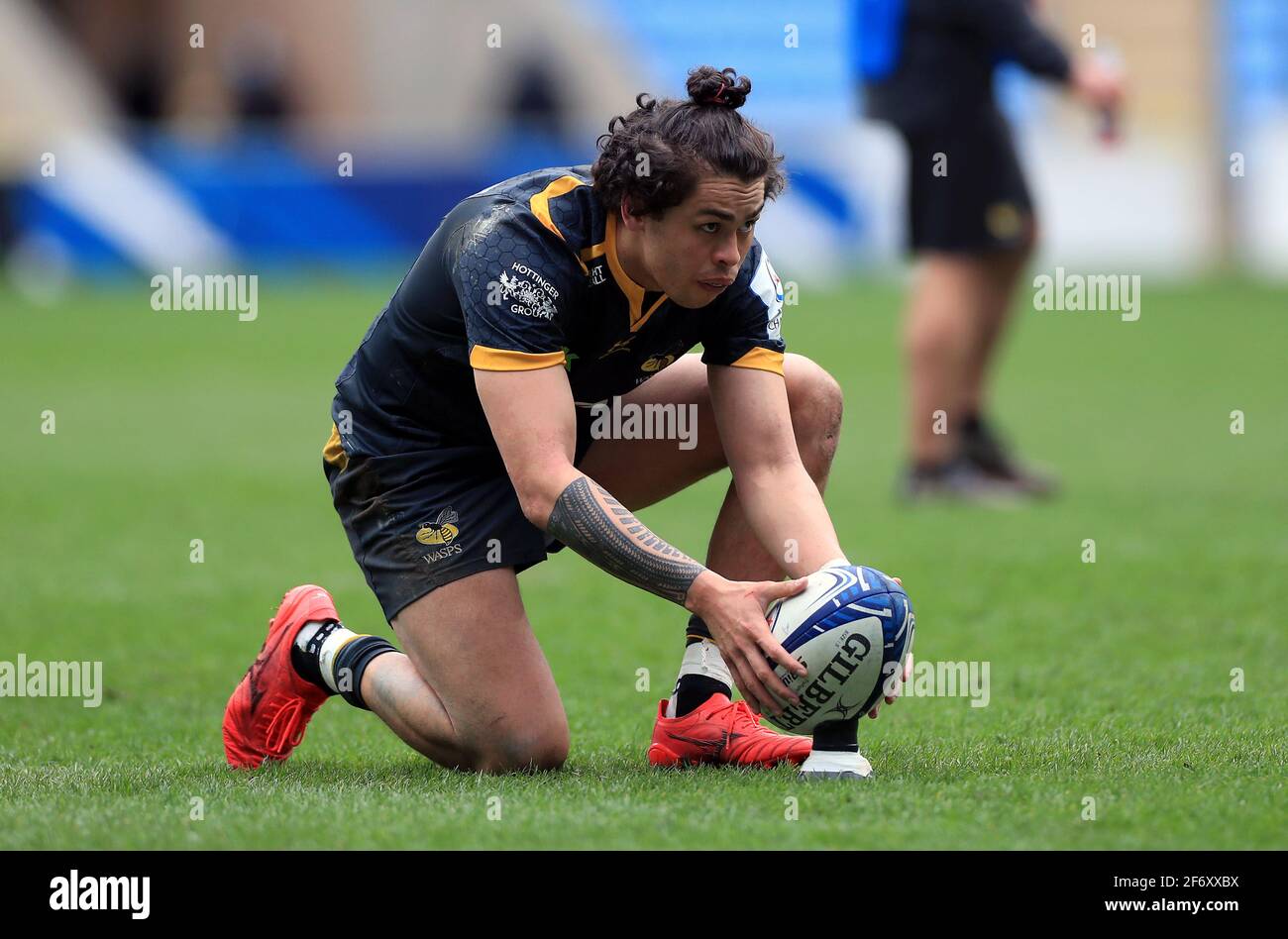 Rugbyu wasps 3 hi-res stock photography and images - Alamy