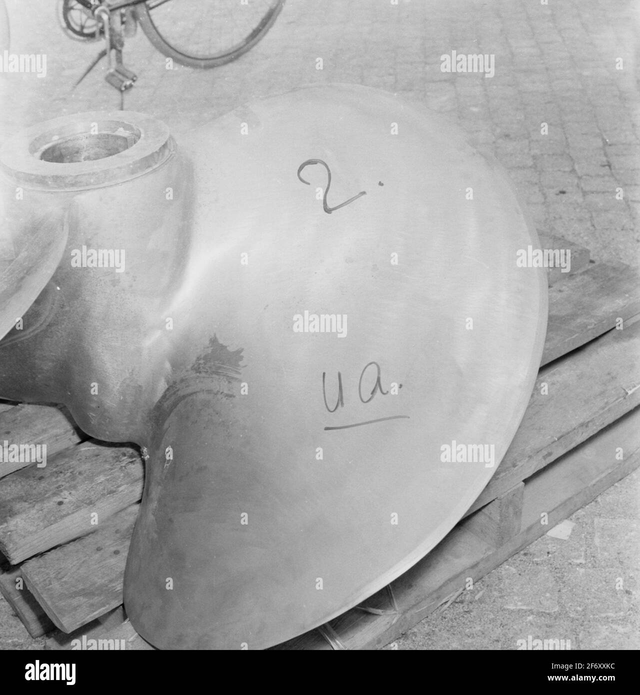 T107 Propeller damage.Aldebaran (depicted - name Stock Photo - Alamy