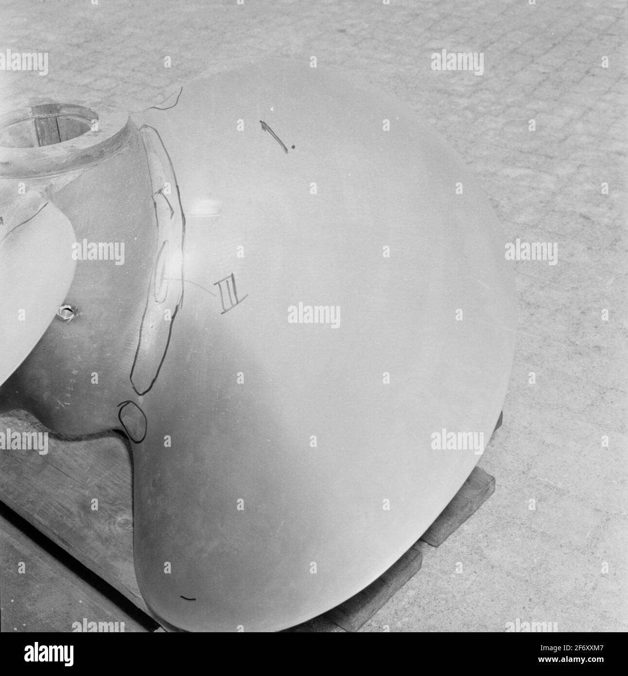 T107 Propeller damage.Aldebaran (depicted - name Stock Photo - Alamy