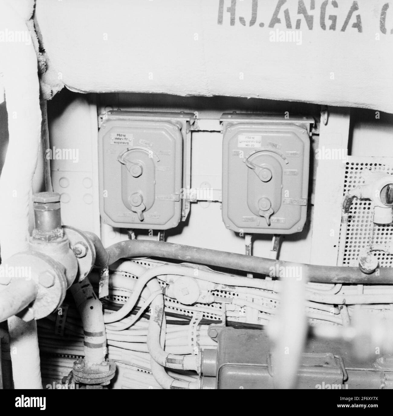 I.Kalmar electricity material when changing work.Kalmar (depicted name ...