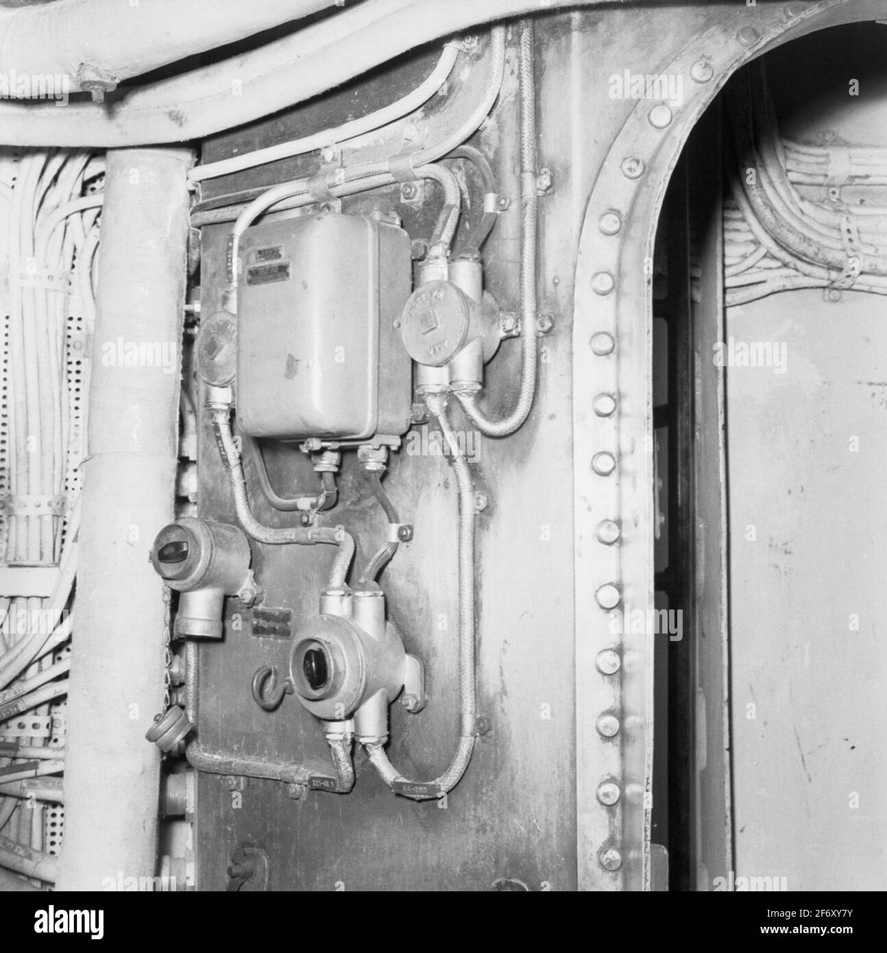 I.Kalmar electricity material in change works.Kalmar (depicted name ...