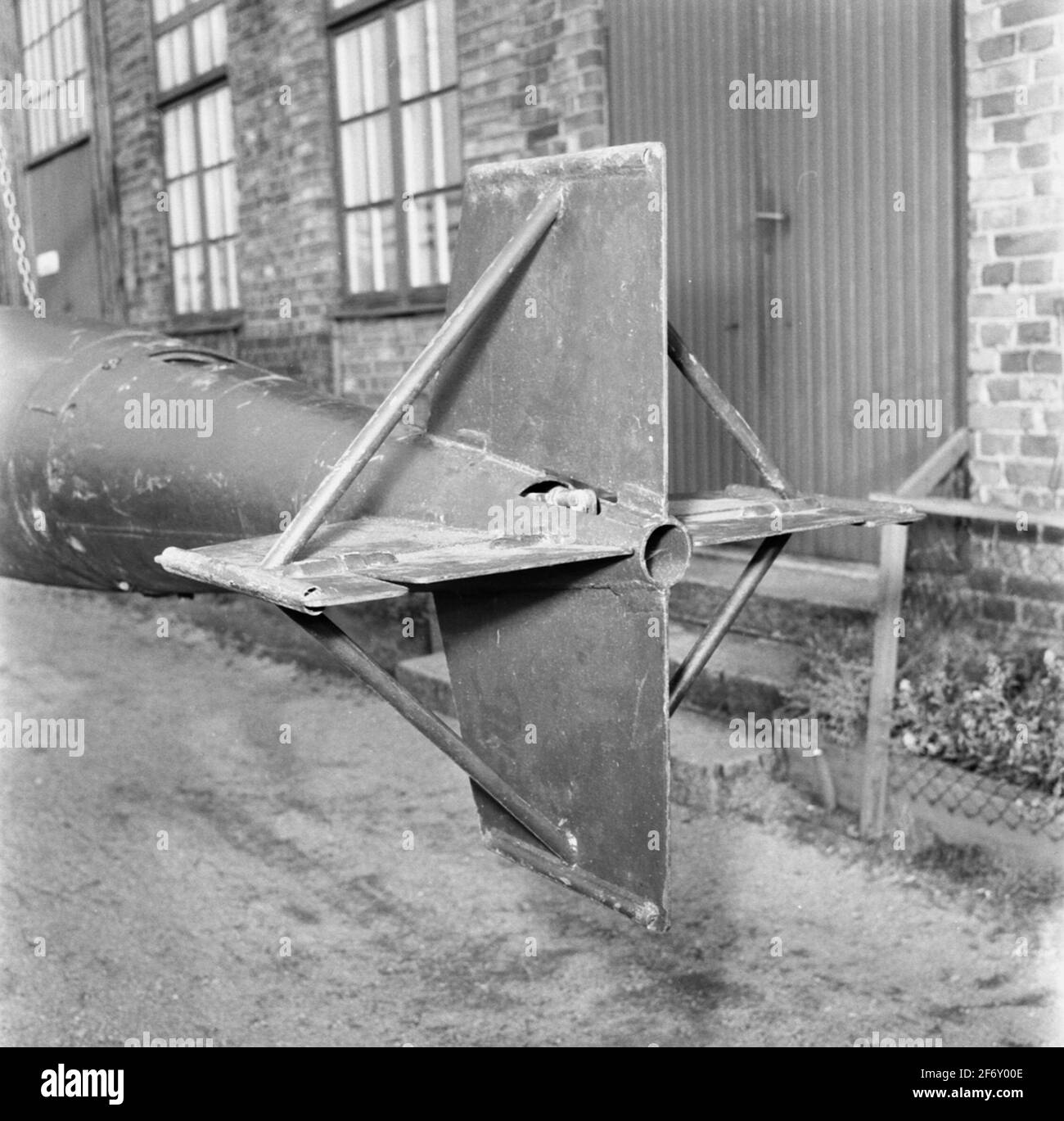 Paravane hi-res stock photography and images - Alamy