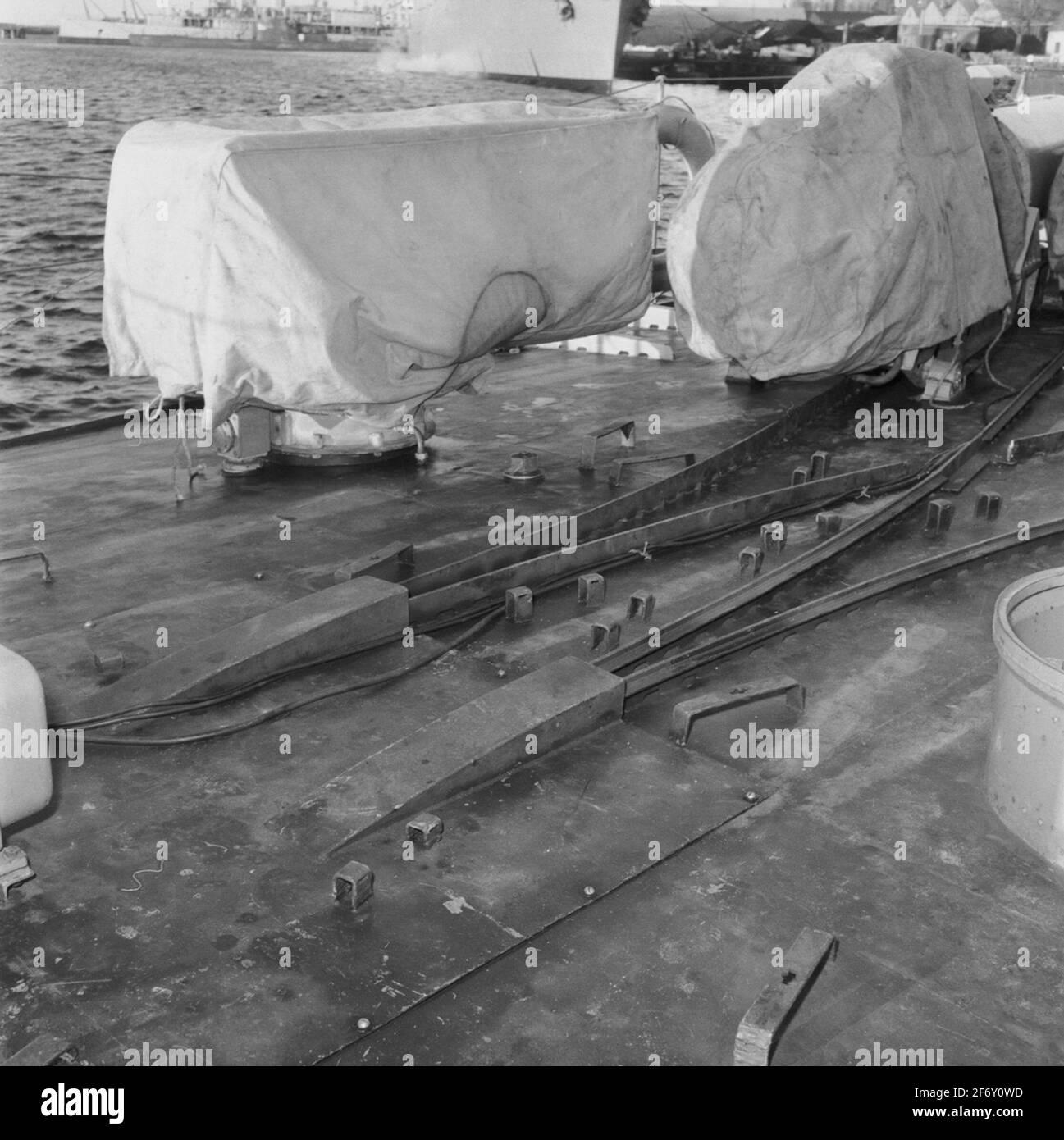 T112 Detail of the deck and machine.T 112 (depicted - name Stock Photo ...