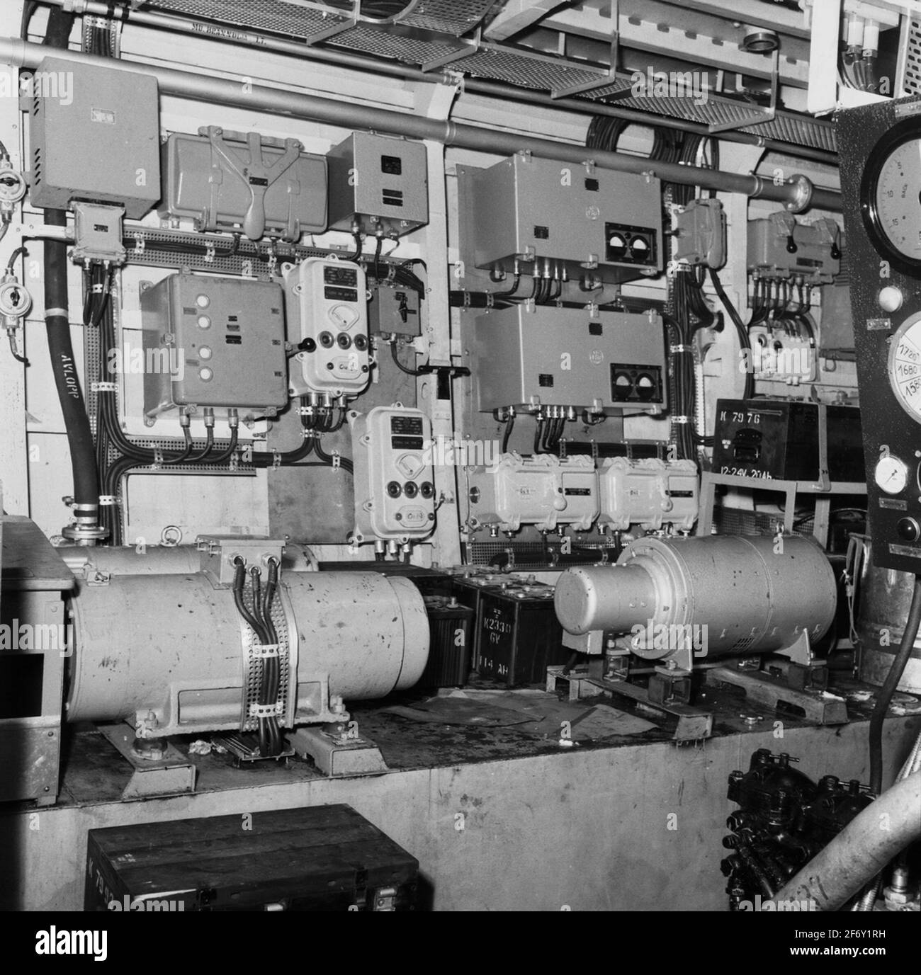 T 112 (depicted - name).T 112 (depicted - name Stock Photo - Alamy