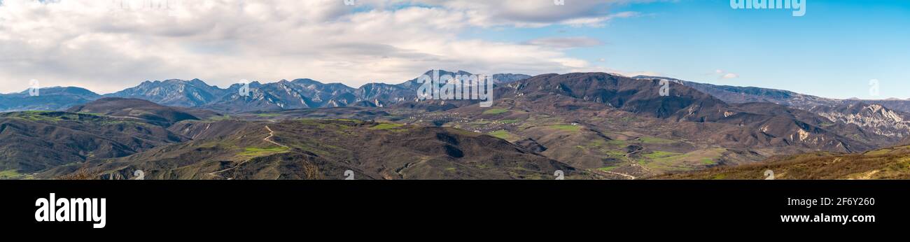 Wide angle scenery hi-res stock photography and images - Alamy