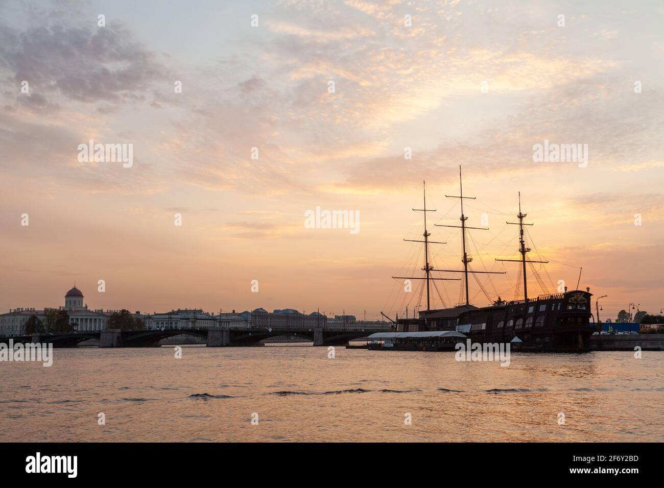 Neva River, St. Petersburg, Russia Stock Photo - Alamy