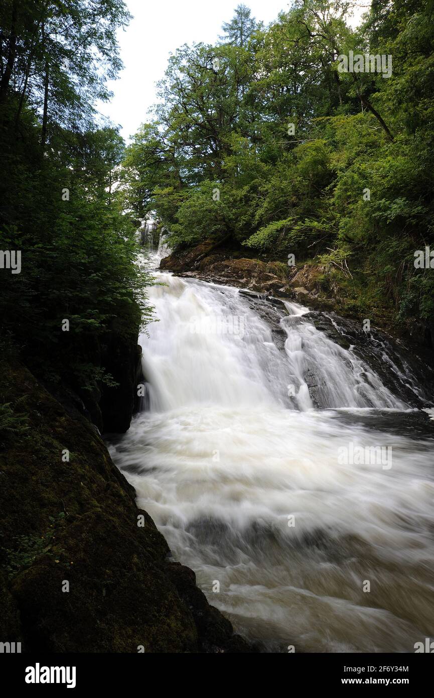 Lower river platform hi-res stock photography and images - Alamy