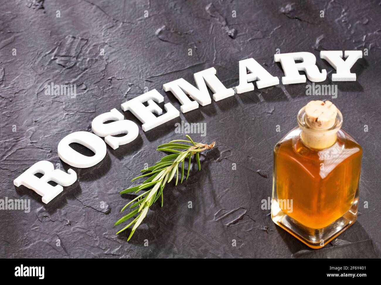 Rosmarinus officinalis - Rosemary aids in digestion and fights ...