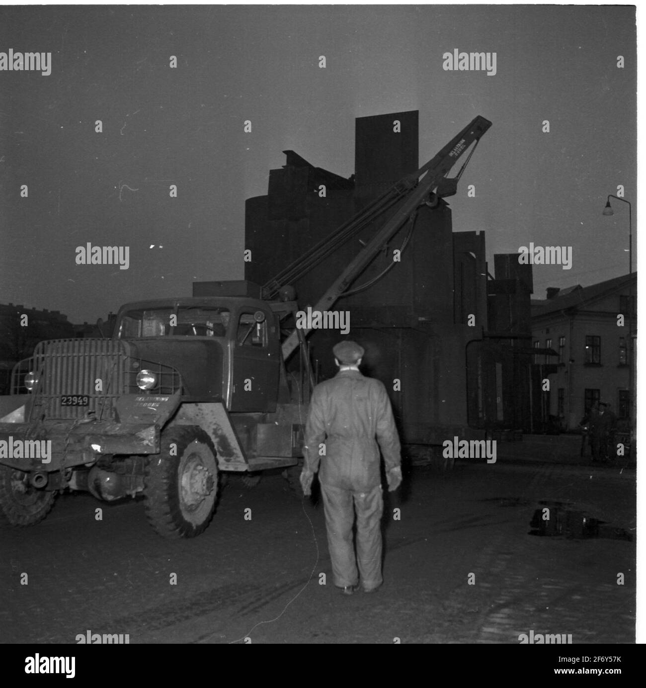 The icebreaker thule transport of deck houses to the icebreaker Thule ...