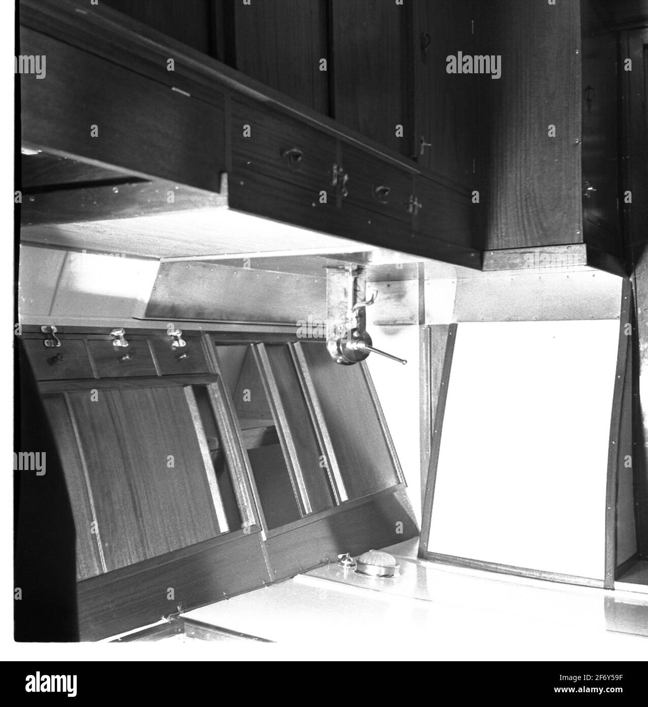 Customs cruiser Customs cruiser, interior.Customs Cruiser Customs ...