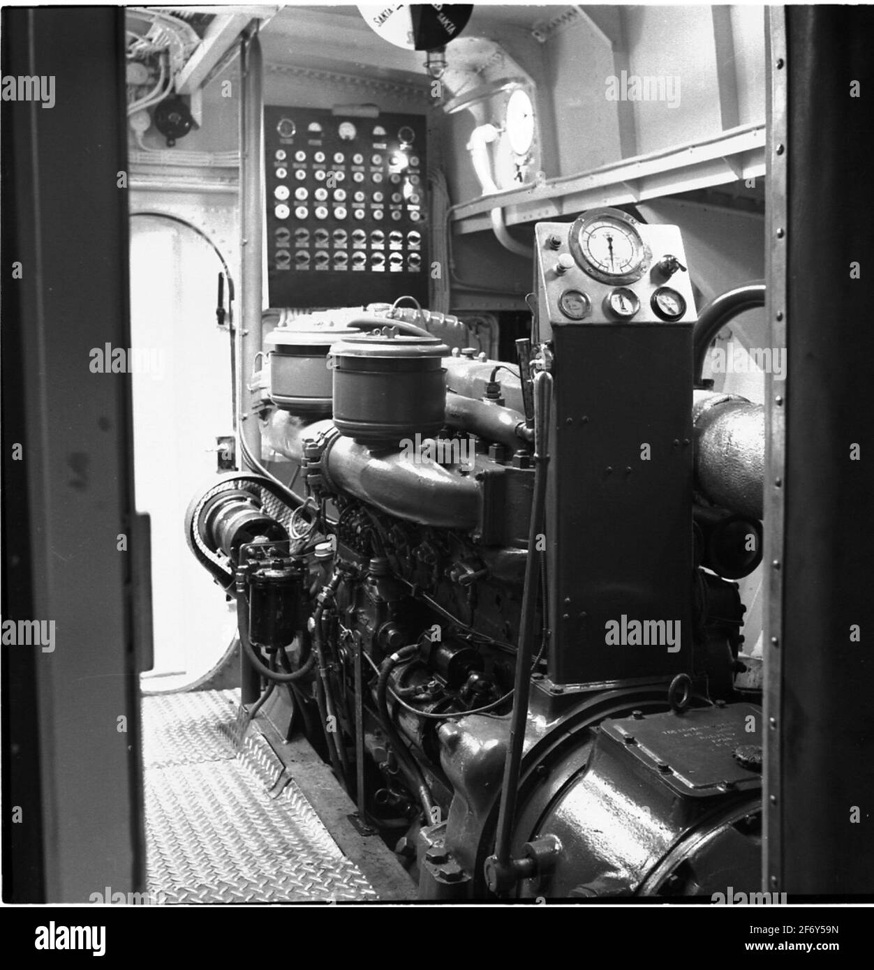 Customs cruiser Customs cruiser, interior.Customs Cruiser Customs ...