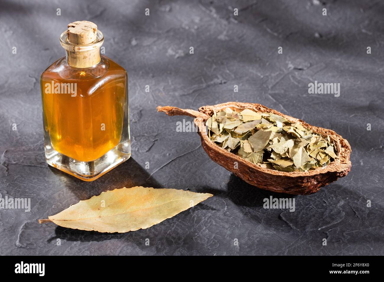 Organic laurel oil - Laurus nobilis Stock Photo - Alamy