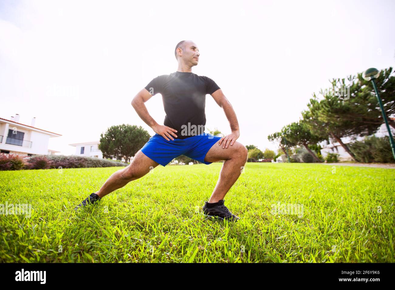 Mature man exercise hi-res stock photography and images - Alamy