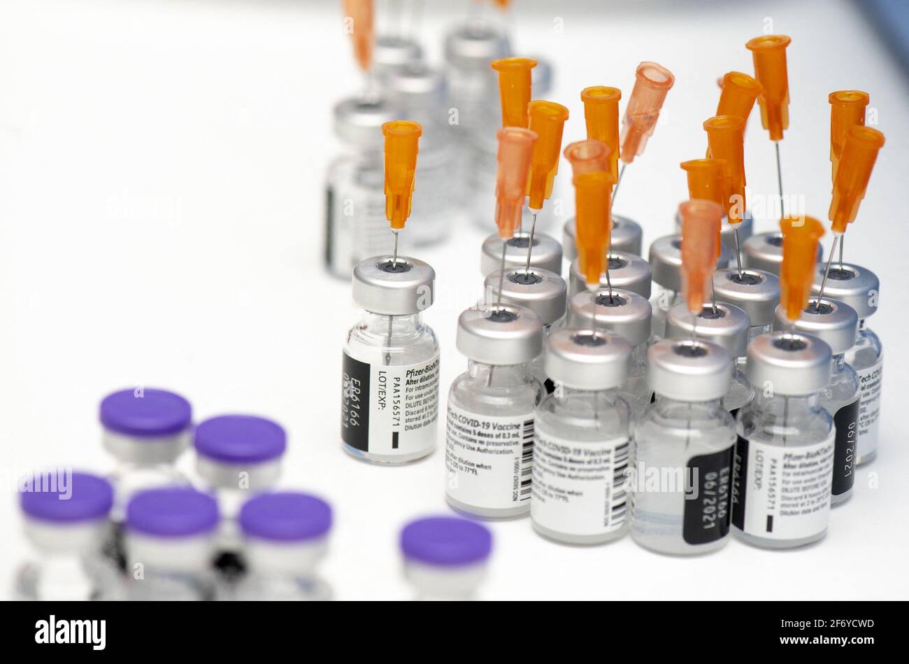 Pfizer-BioNTech vaccines against COVID-19 arrives in Ankara, Turkey, on ...