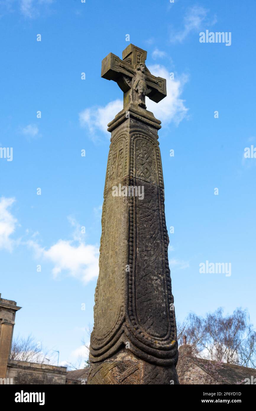 Follifoot village cross hi-res stock photography and images - Alamy
