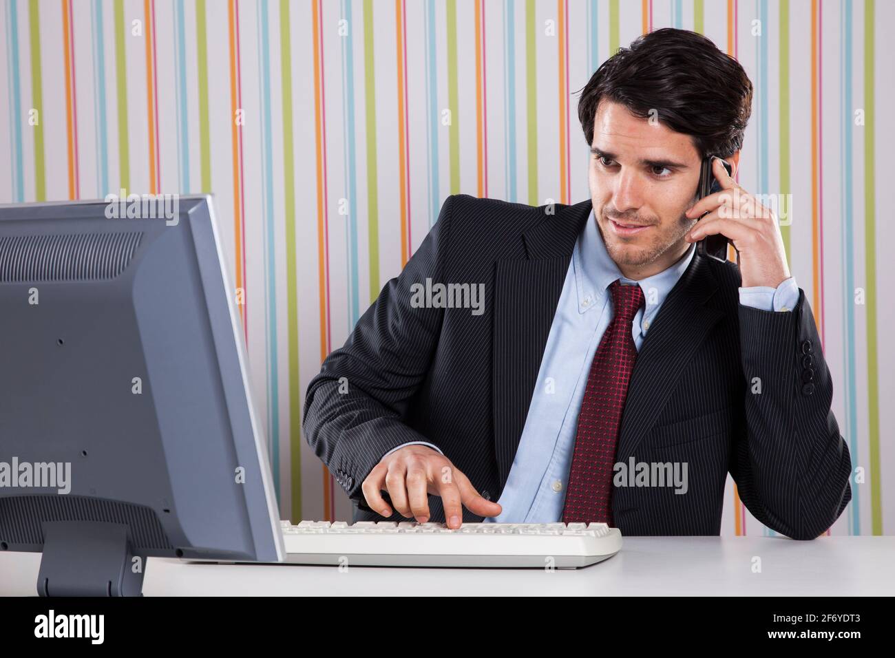 Work phonecall hi-res stock photography and images - Alamy
