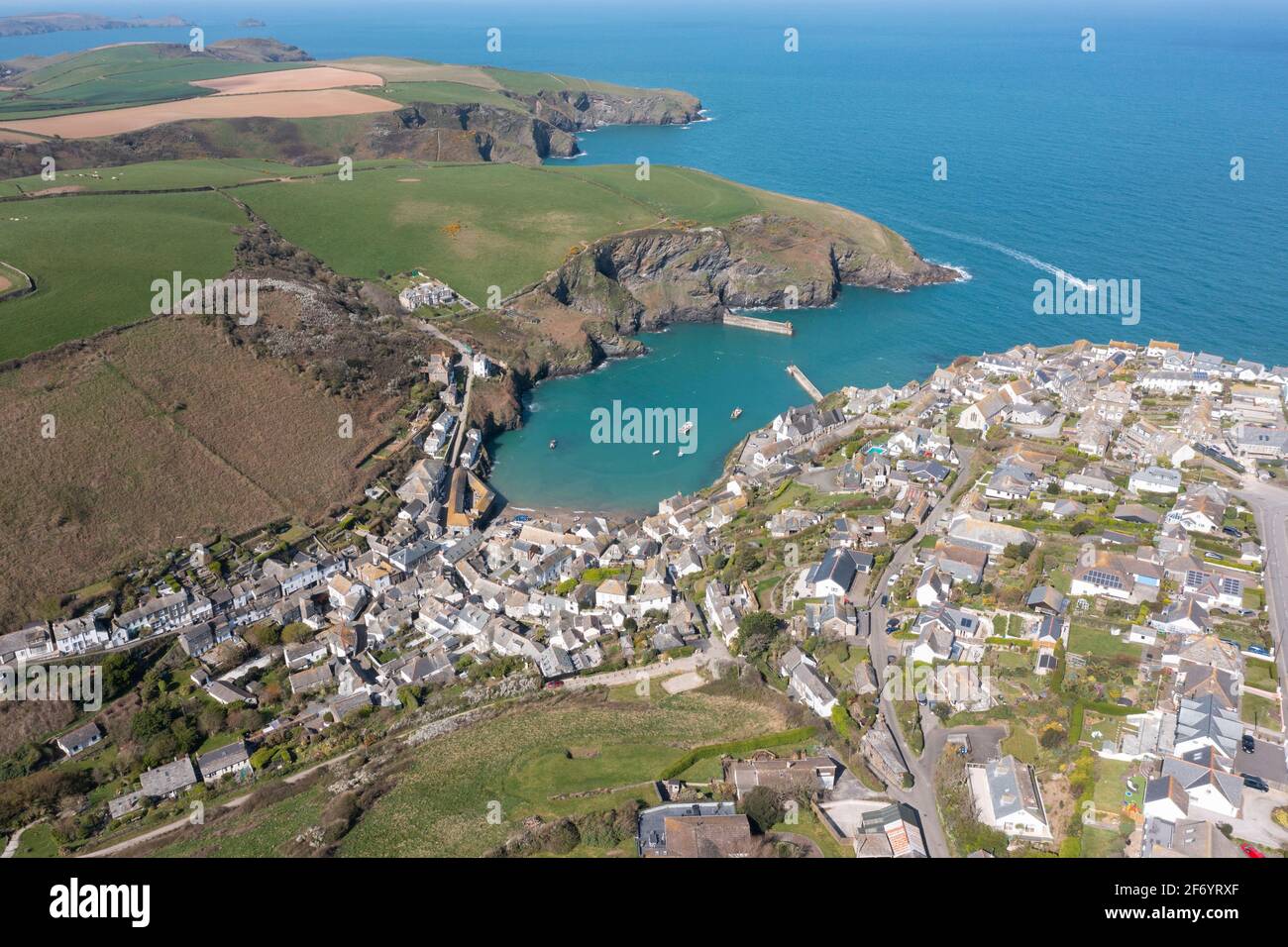 Boscastle aerial hi-res stock photography and images - Alamy