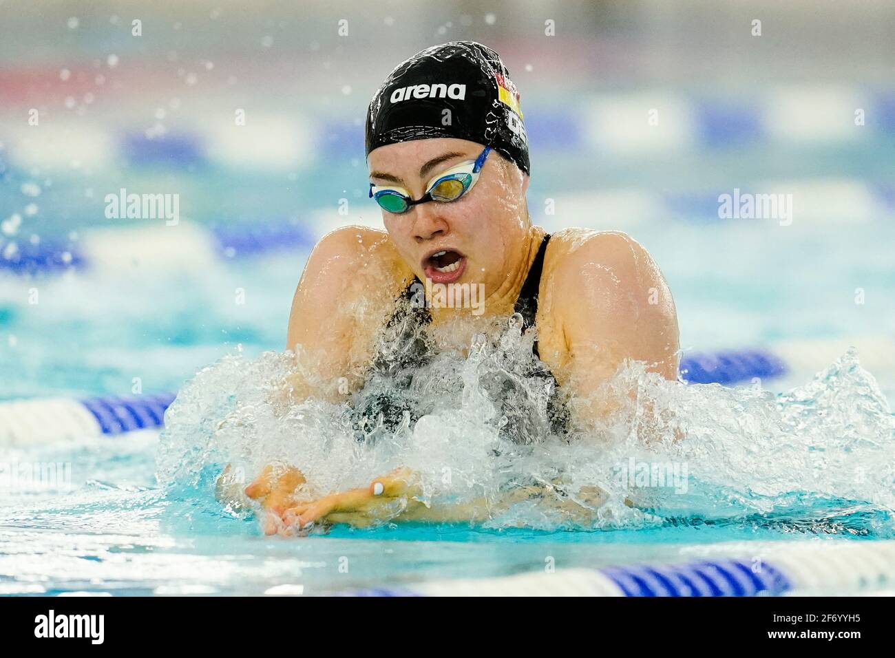 Heidelberg, Germany. 03rd Apr, 2021. Kim Herkle swims in the final of ...