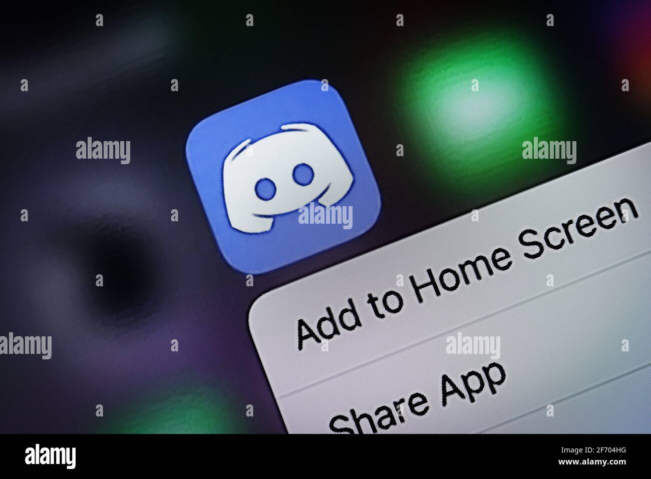 Discord communications app hi-res stock photography and images - Alamy