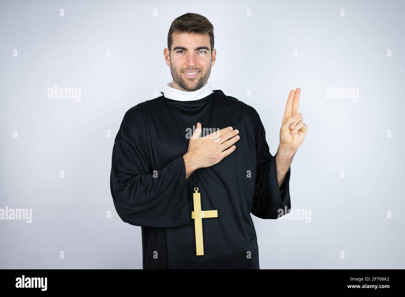 Man swearing fingers hi-res stock photography and images - Alamy