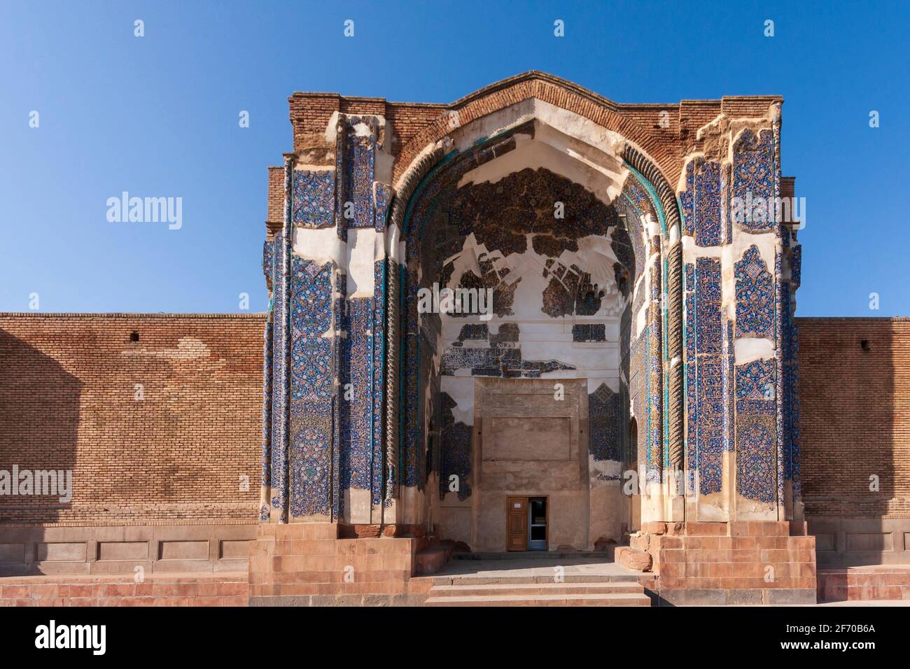 Blue mosque tabriz hi-res stock photography and images - Alamy