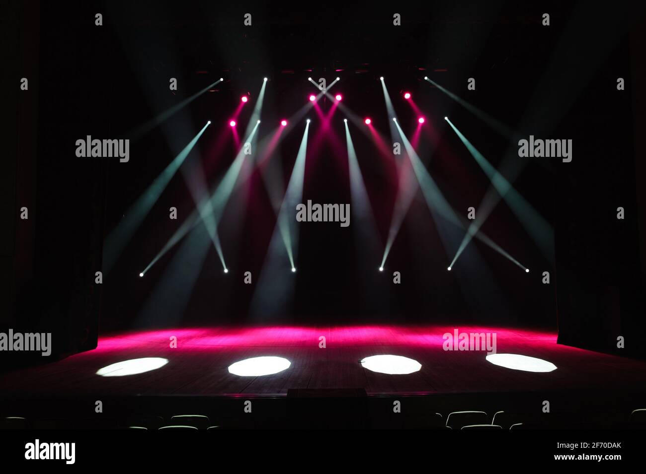 Free stage with lights, lighting devices on the consert Stock Photo - Alamy