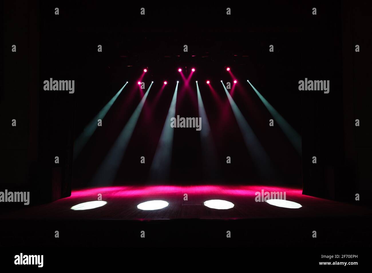 Free stage with lights, lighting devices on the consert Stock Photo - Alamy