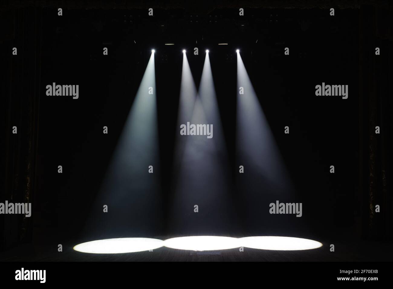 Free stage with lights, lighting devices on the consert Stock Photo - Alamy