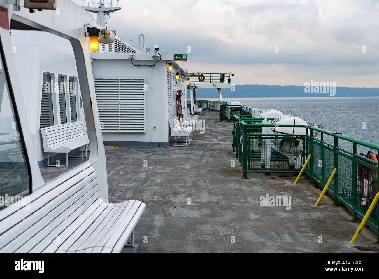 Empty ferry deck hi-res stock photography and images - Alamy