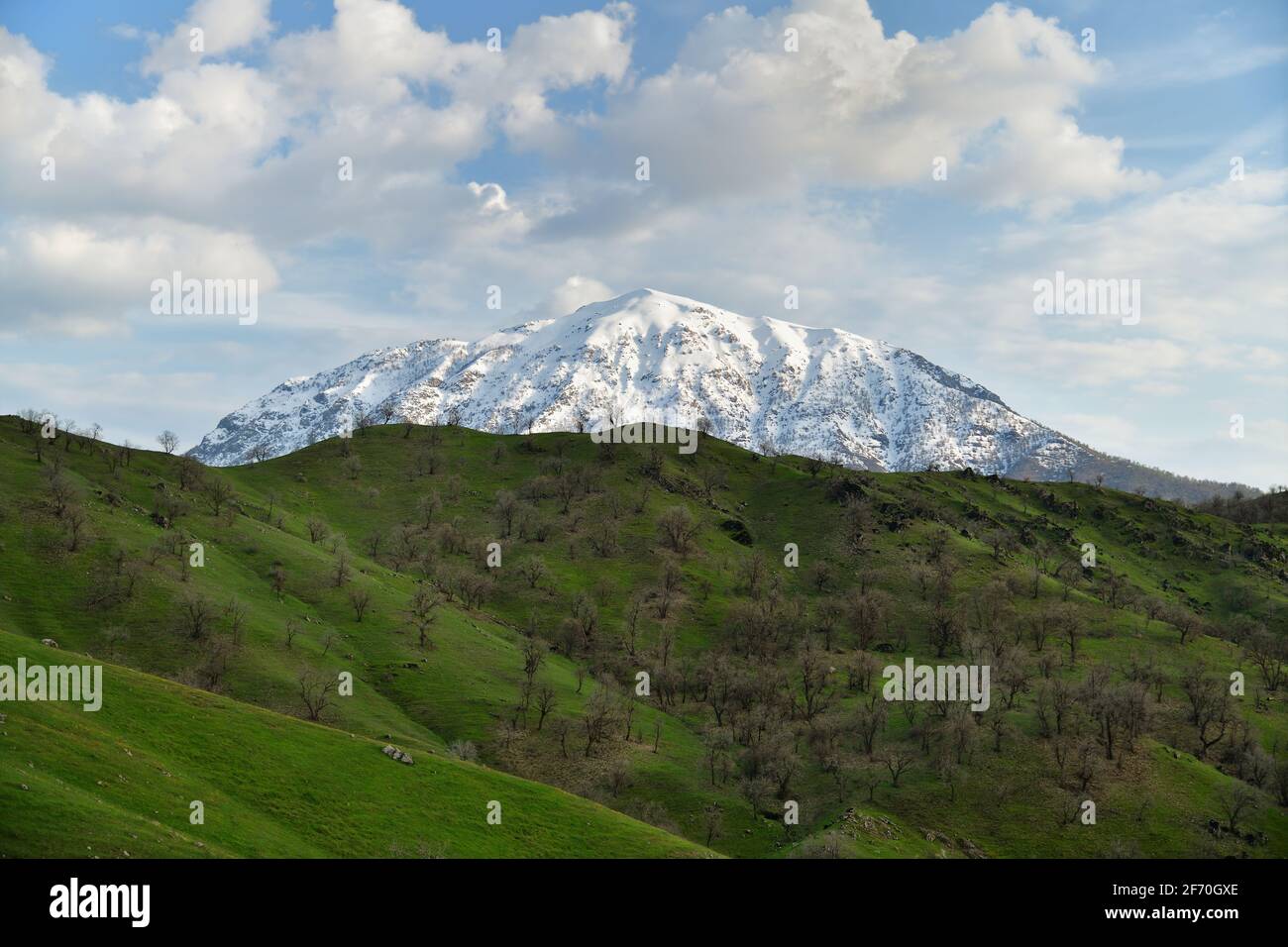 Zagros mountains pass hi-res stock photography and images - Alamy