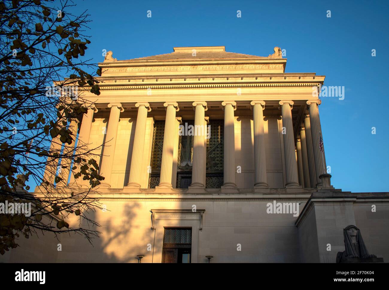 view of masonic church in washington dc at sunset Stock Photo - Alamy