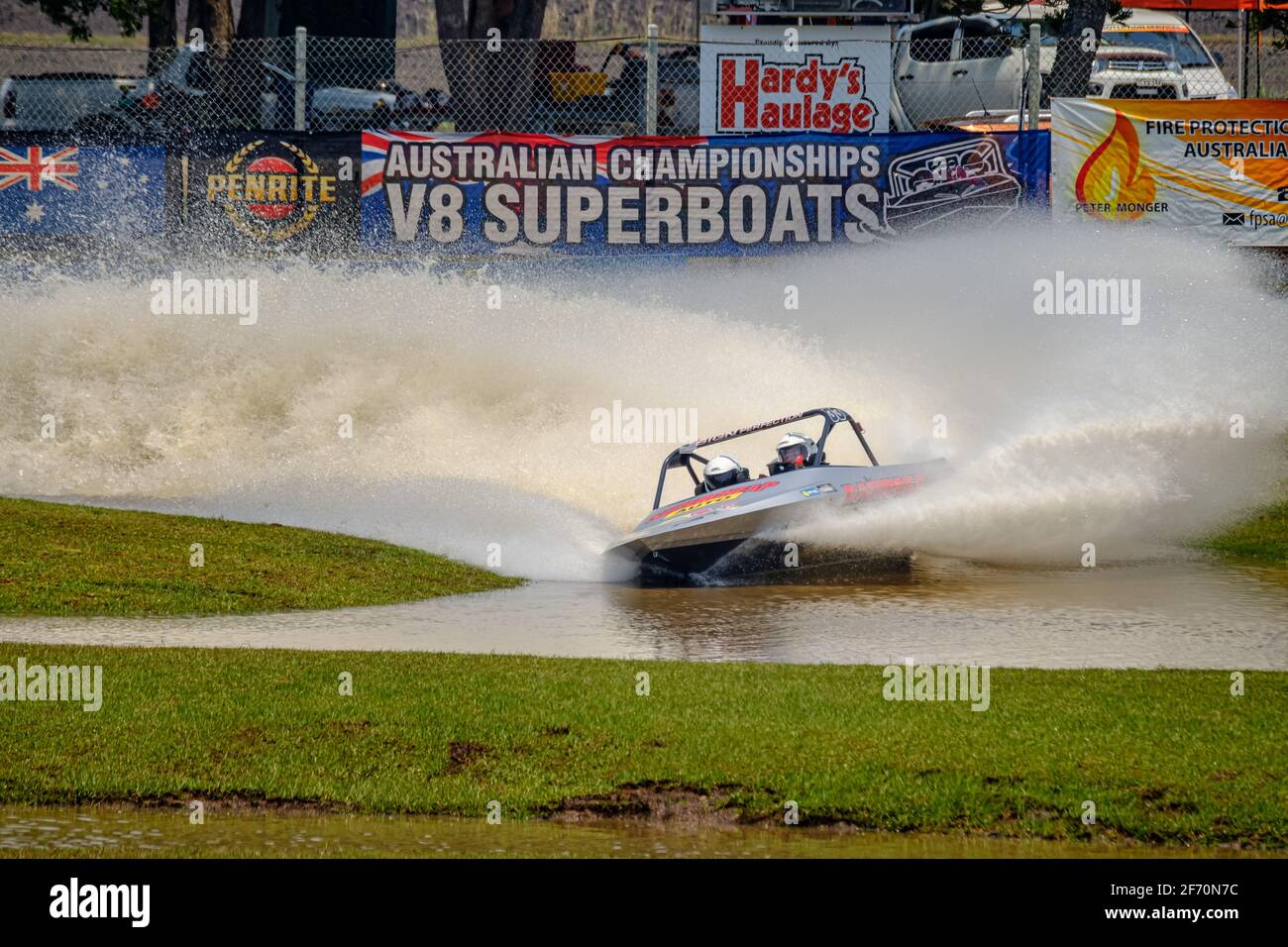 Round 7 qualifying of the "Penrite Australian Superboat Championship ...