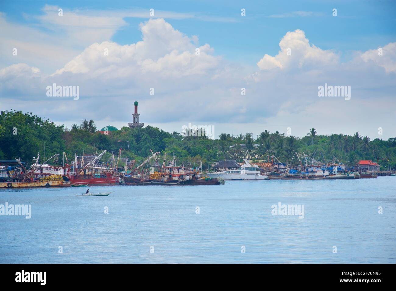 Fishing boats, Punta, Cebu Island. On approach to the port at Hagnaya ...