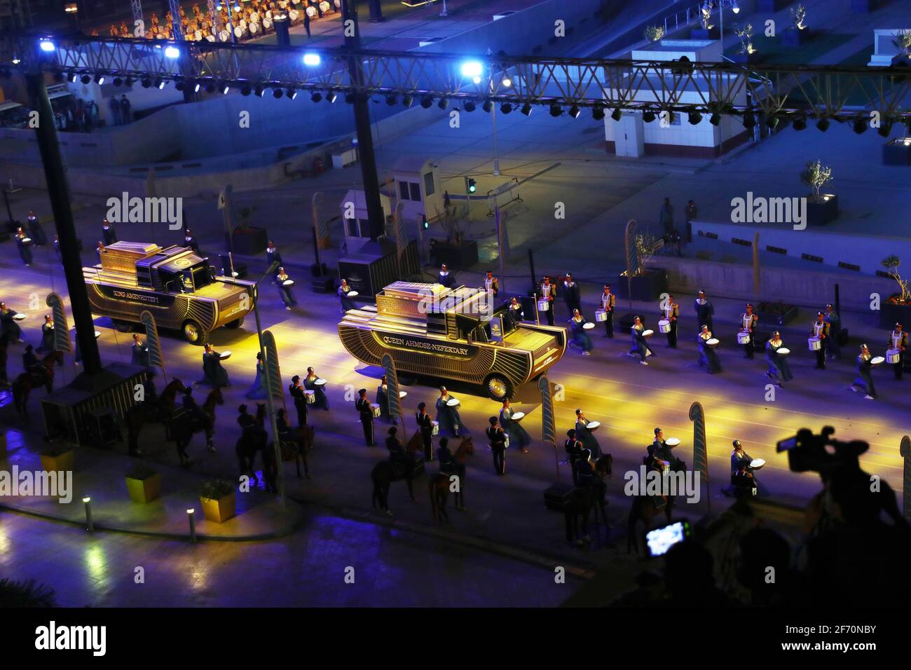 Pharaohs golden parade hi-res stock photography and images - Alamy