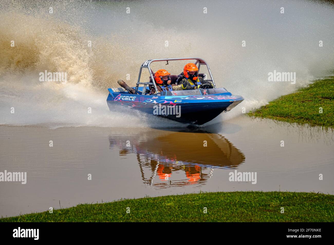 Round 7 qualifying of the "Penrite Australian Superboat Championship ...