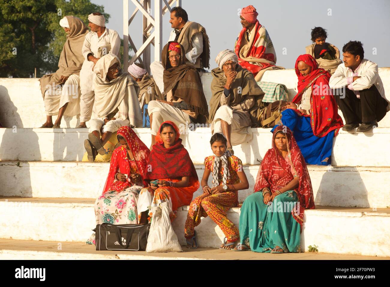 Local indian women sitting hi-res stock photography and images - Alamy