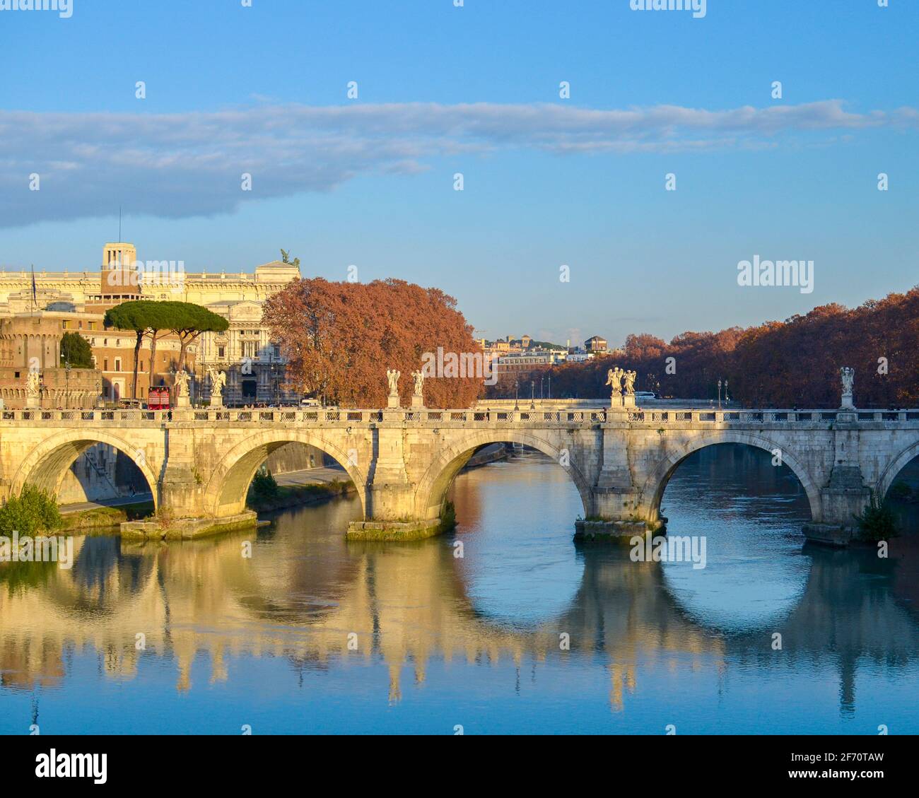 Ponte umberto tiber river hi-res stock photography and images - Alamy