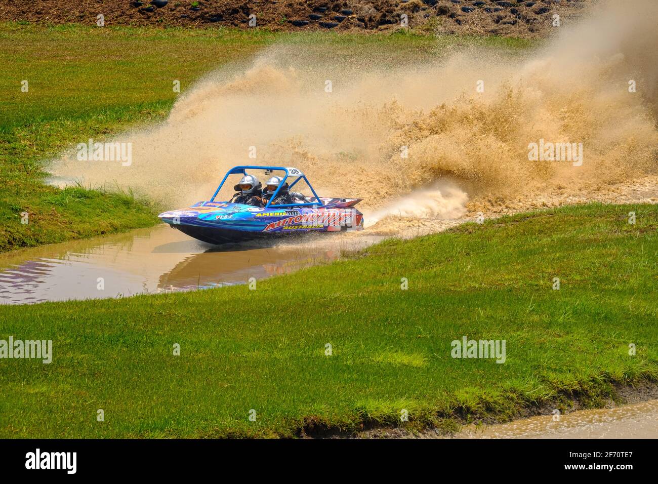 Round 7 qualifying of the "Penrite Australian Superboat Championship ...