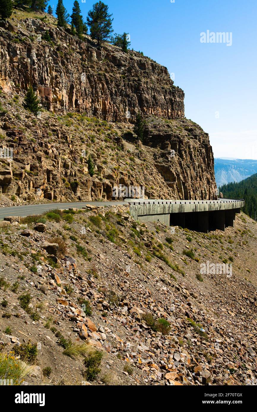 The Golden Gate Viaduct supports the Grand Loop Rd. at Kingman Pass ...