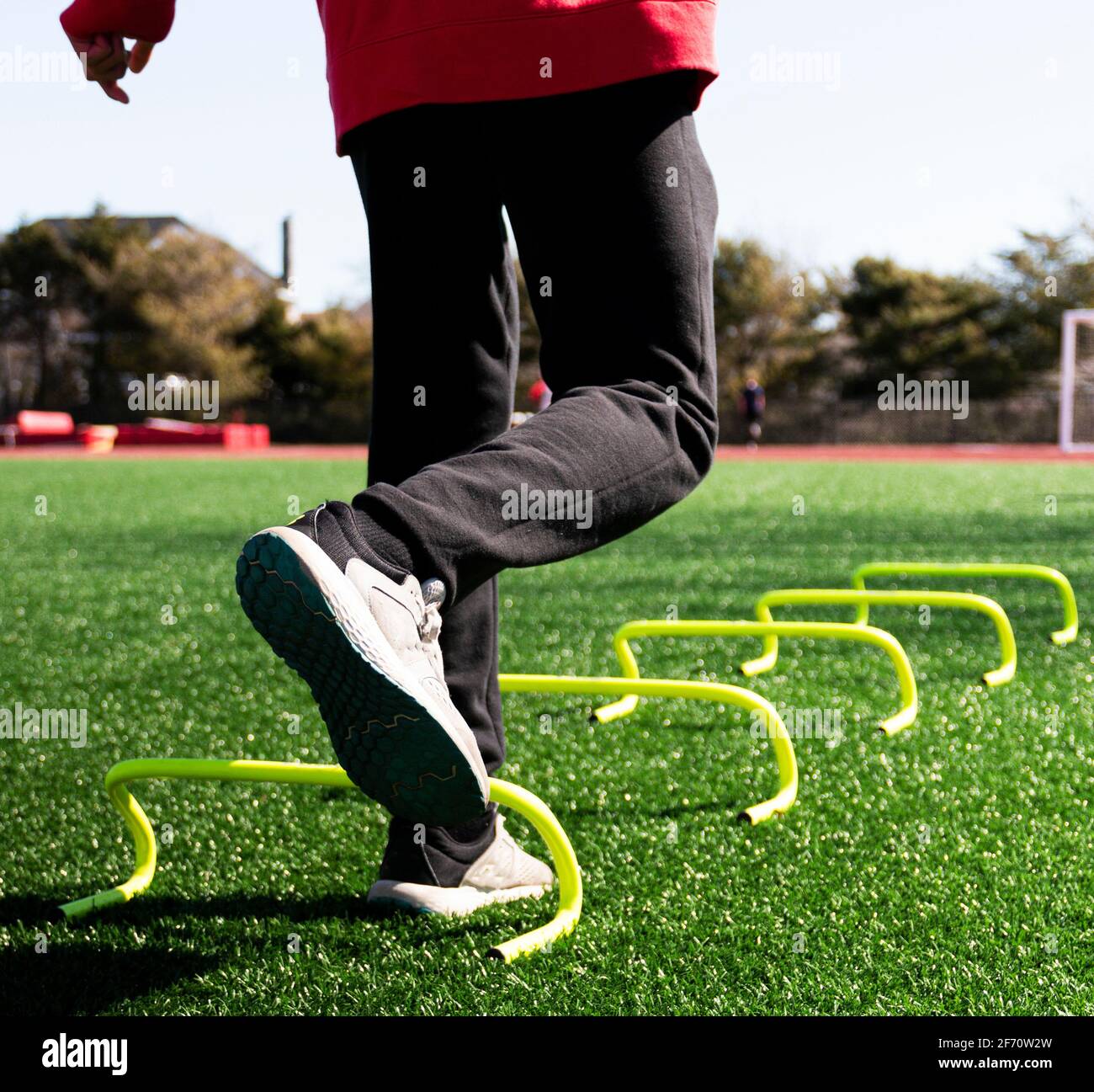 High school track athlete hi-res stock photography and images - Alamy