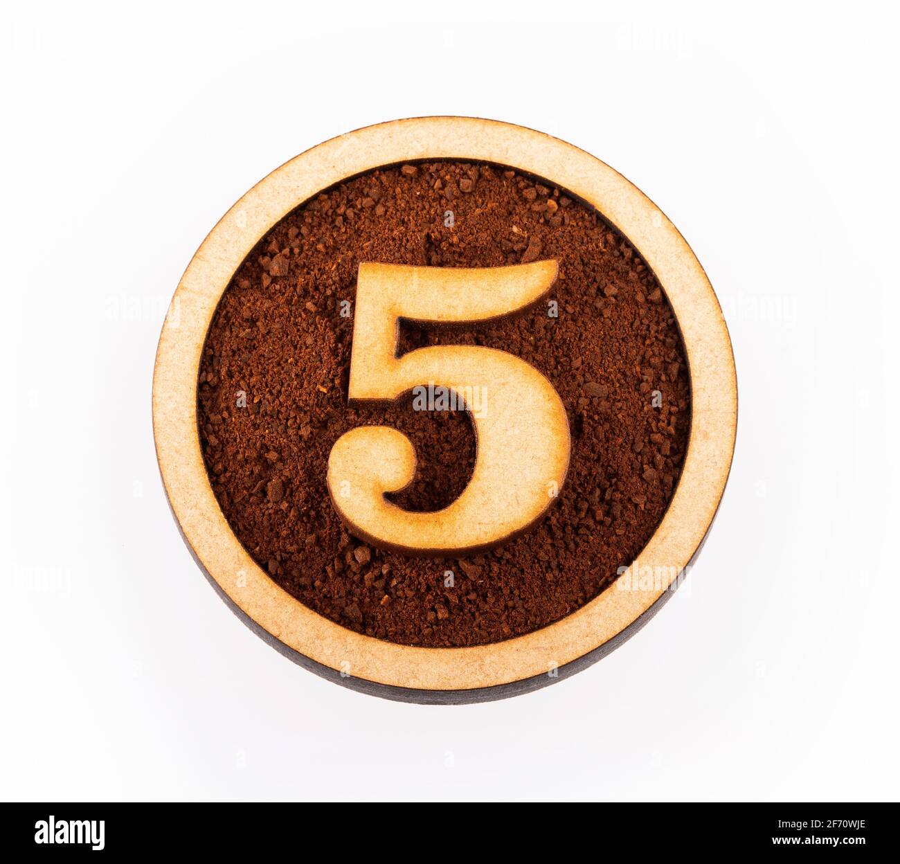 Number 5 cafe hi-res stock photography and images - Alamy
