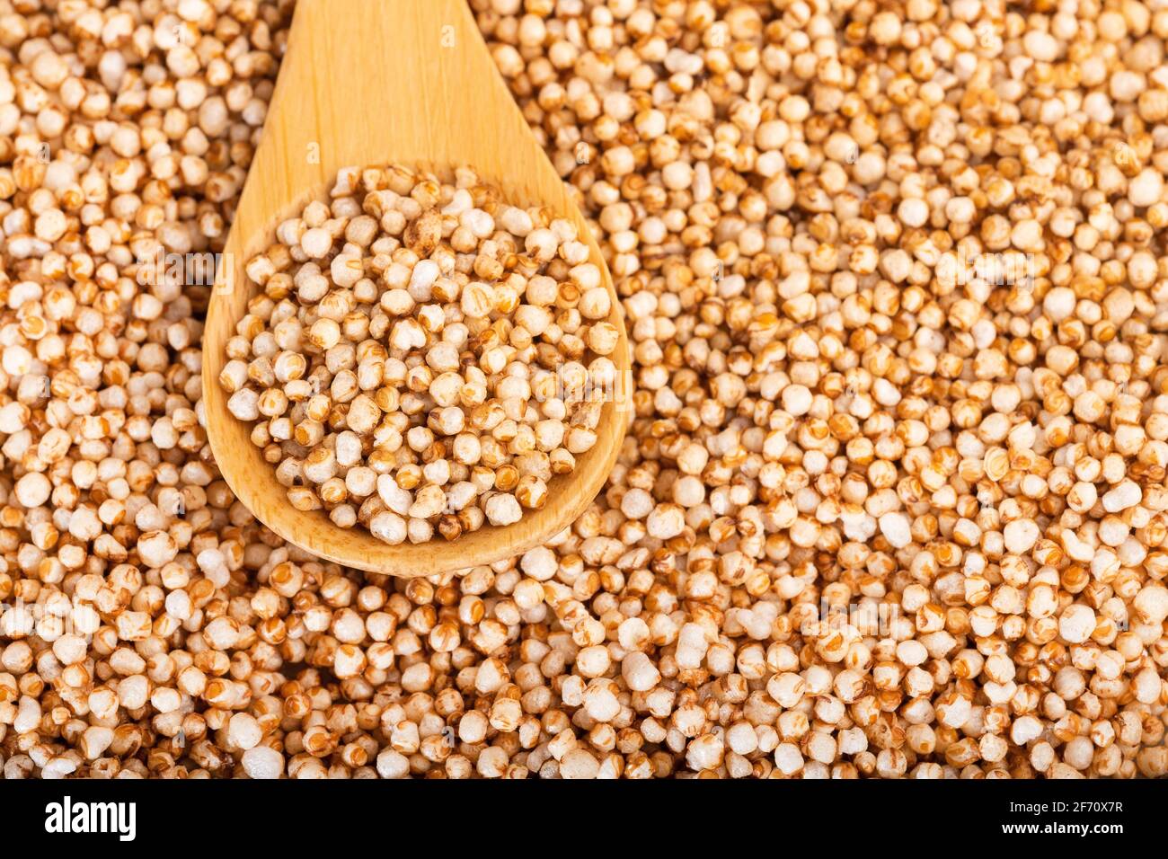 Popped amaranth grain - Amaranthus Stock Photo - Alamy