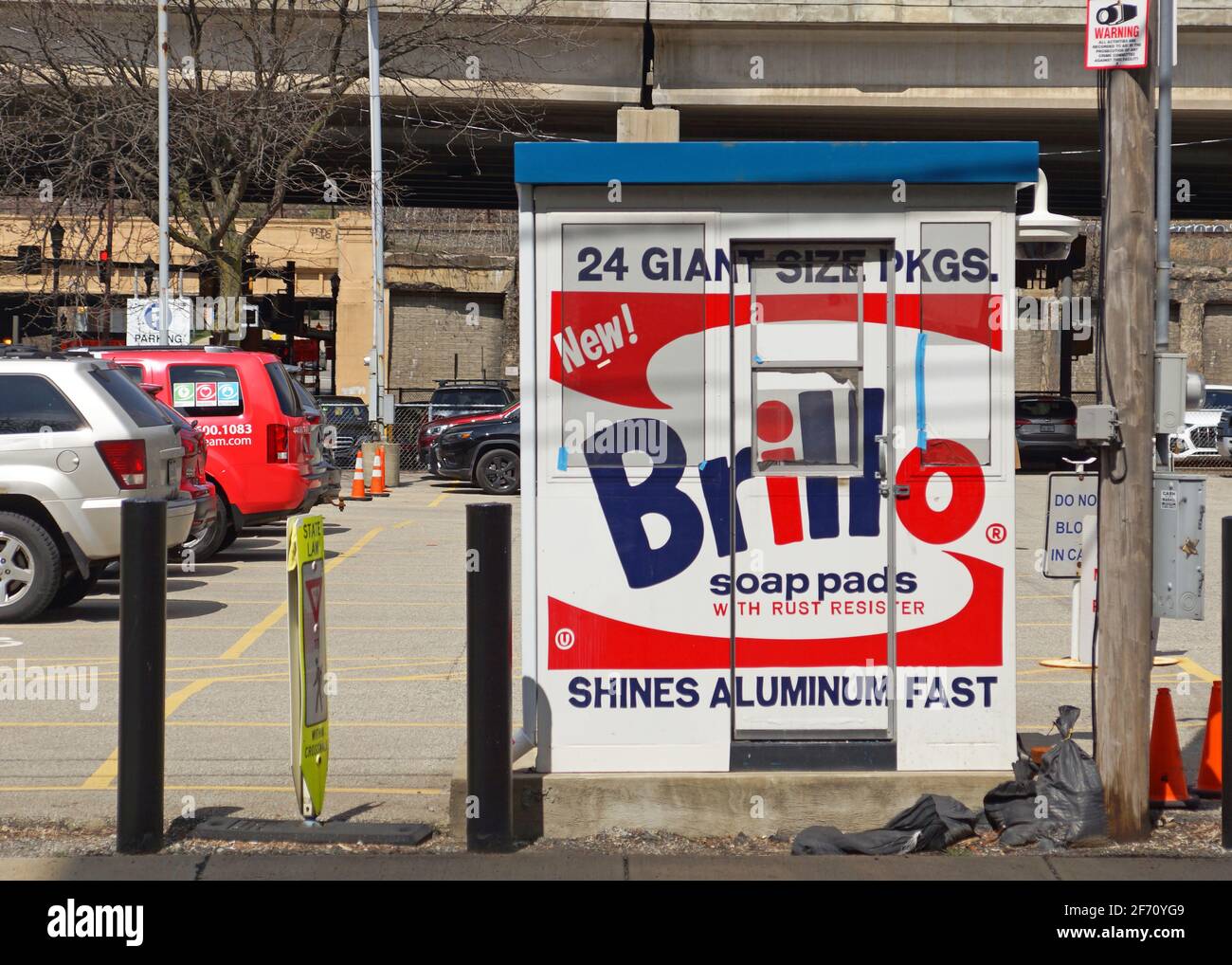 Brillo Soap Pad Box Stock Photo - Alamy