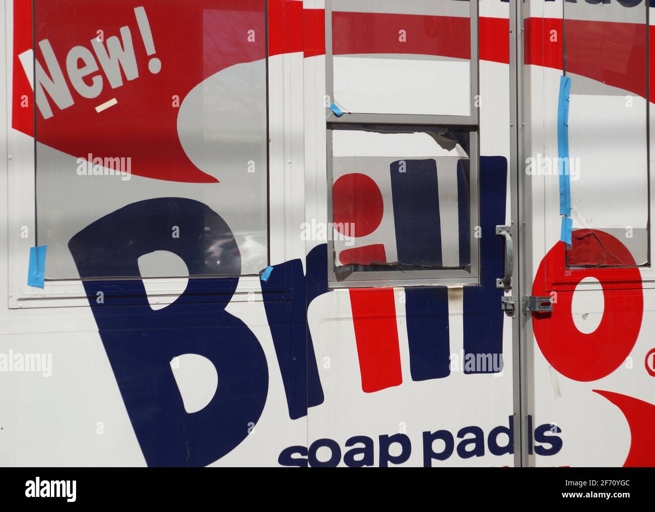 Brillo Soap Pad Box Stock Photo - Alamy