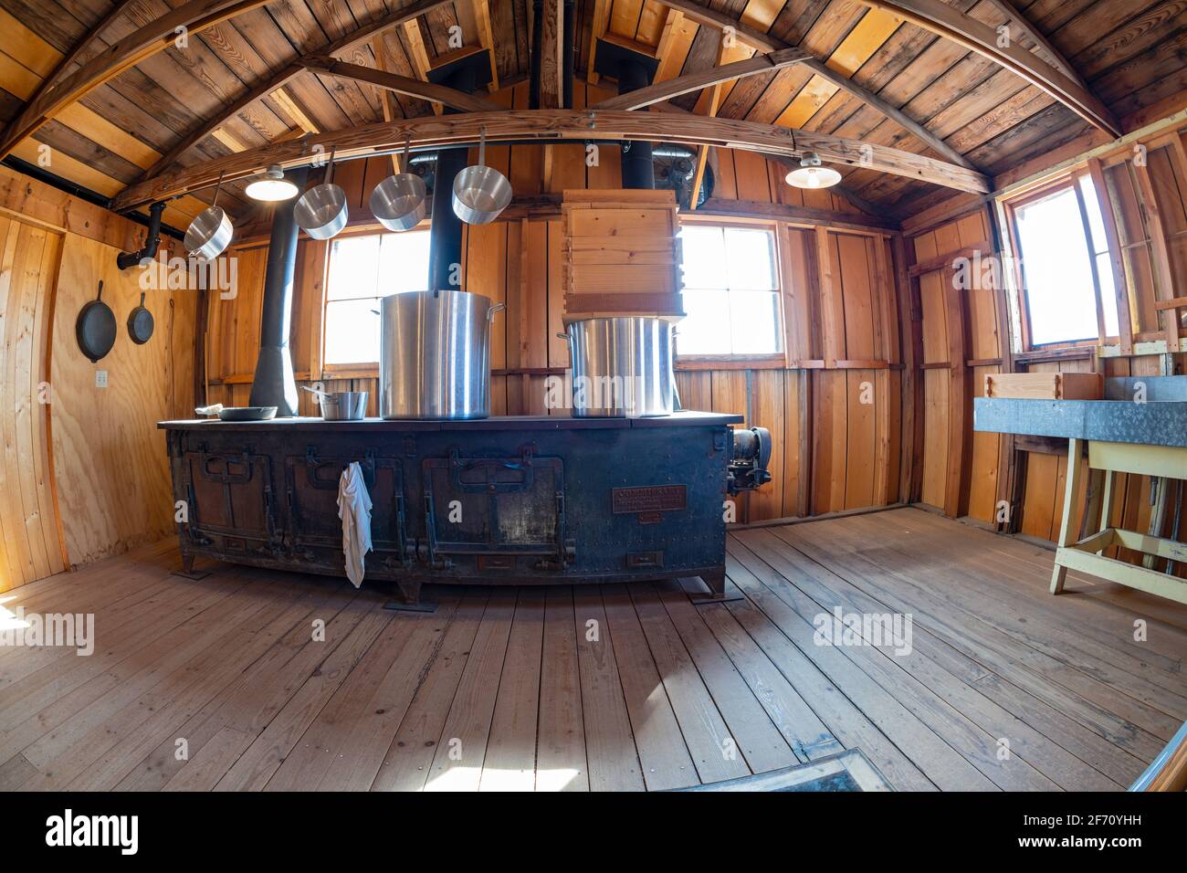 Commissary building hi-res stock photography and images - Alamy