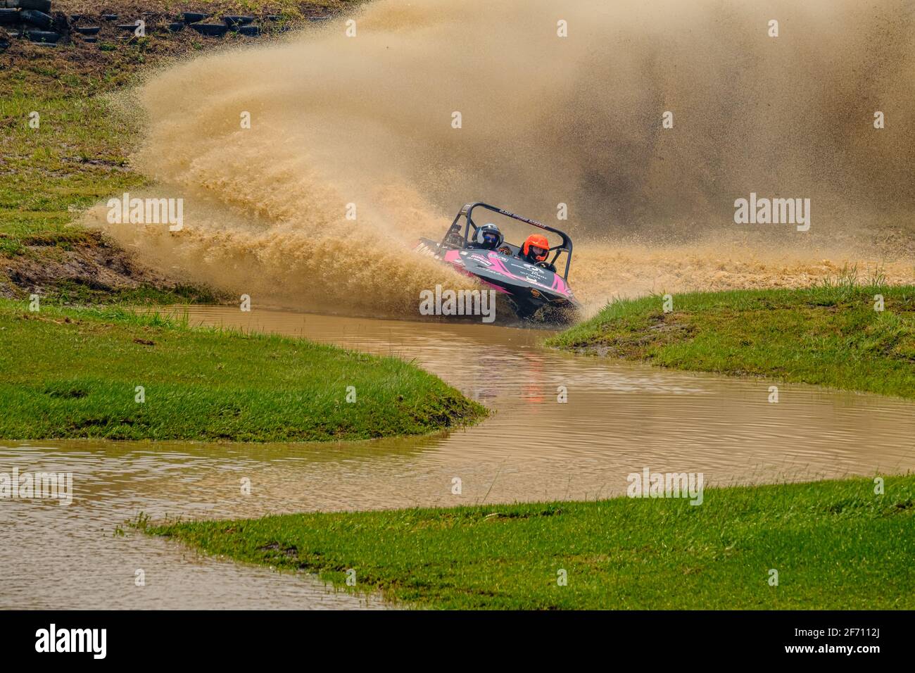 Round 7 qualifying of the "Penrite Australian Superboat Championship ...