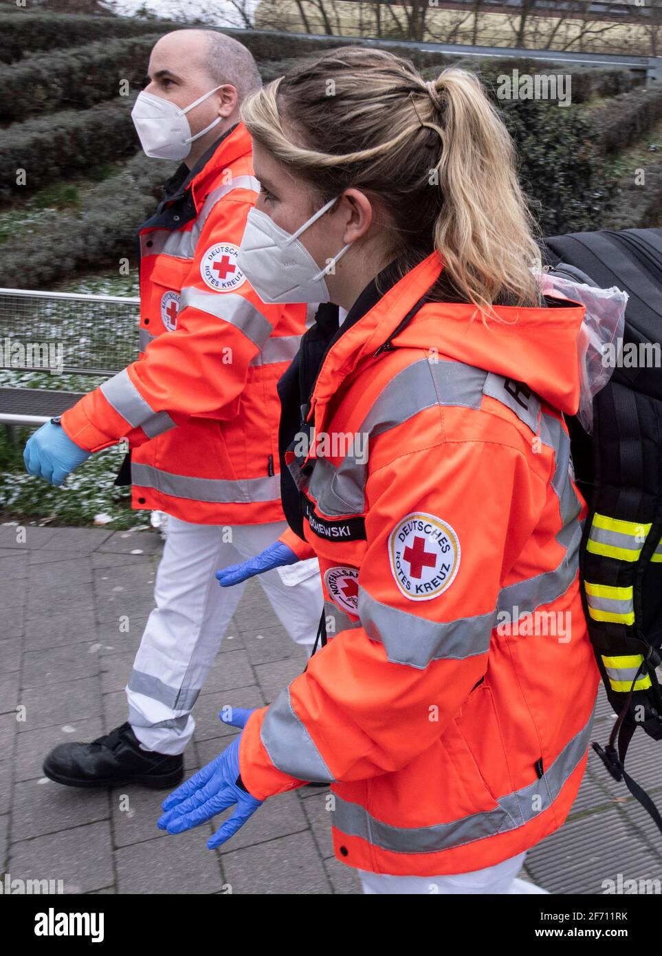 Mainz, Germany. 09th Feb, 2021. Emergency paramedic Thomas Kramer and ...